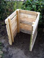 20 Easy DIY Compost Bin Ideas to Make at Home : AGT